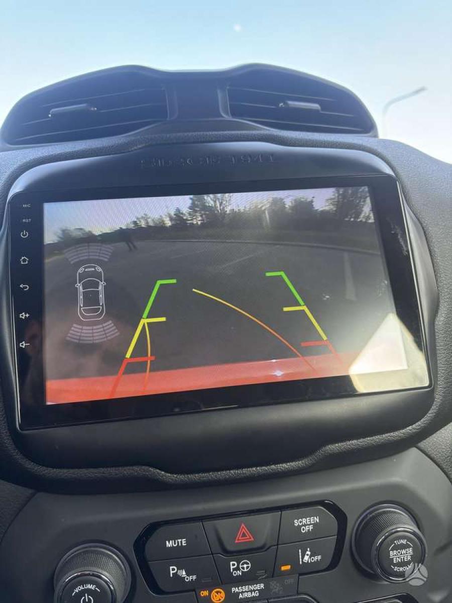 Orange Jeep Renegade 2019 in Kaunas, with an engine capacity of 1.60 L and mileage of 209 thousand km for 9250 €, photo 5 on AUTOMOTO.COM.LV