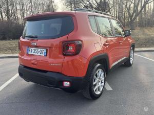 Orange Jeep Renegade 2019 in Kaunas, with an engine capacity of 1.60 L and mileage of 209 thousand km for 9250 €, photo 6 on AUTOMOTO.COM.LV