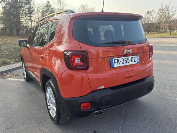 Orange Jeep Renegade 2019 in Kaunas, with an engine capacity of 1.60 L and mileage of 209 thousand km for 9250 €, photo 6 on AUTOMOTO.COM.LV