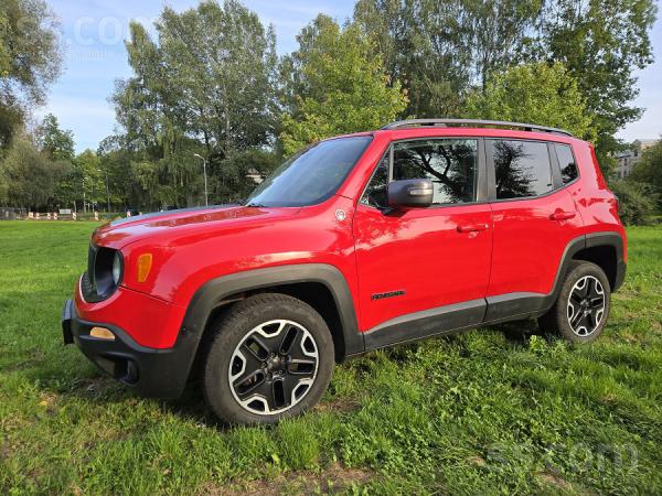 Sarkans Jeep Renegade 2015 Rīga, ar dzinēja tilpumu 2.00 L un nobraukumu 268 tūkst. km par 8300 €, foto 1 vietnē AUTOMOTO.COM.LV