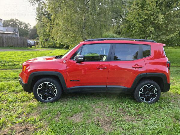 Sarkans Jeep Renegade 2015 Rīga, ar dzinēja tilpumu 2.00 L un nobraukumu 268 tūkst. km par 8300 €, foto 8 vietnē AUTOMOTO.COM.LV