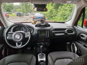 Красный Джип Ренегат 2017 в Рига, объемом двигателя 1.40 л и пробегом 119 тыс. км за 9500 €, фото 6 на AUTOMOTO.COM.LV