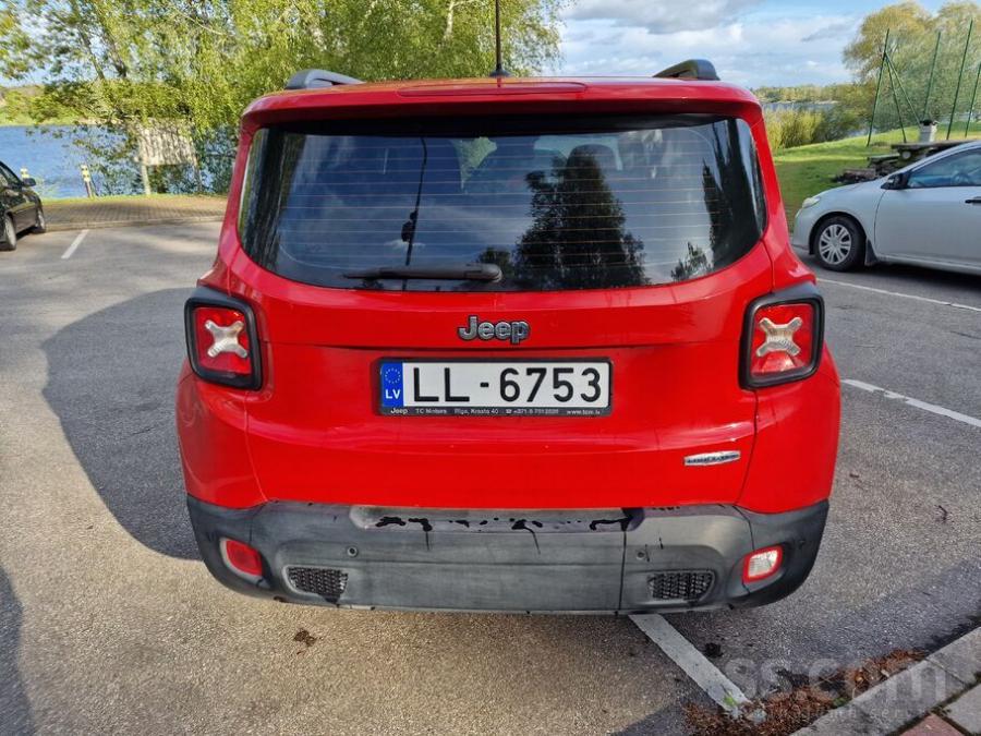 Sarkans Jeep Renegade 2018 Rīga, ar dzinēja tilpumu 1.40 L un nobraukumu 83 tūkst. km par 18000 €, foto 4 vietnē AUTOMOTO.COM.LV