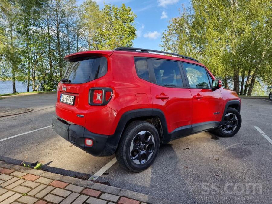 Sarkans Jeep Renegade 2018 Rīga, ar dzinēja tilpumu 1.40 L un nobraukumu 83 tūkst. km par 18000 €, foto 5 vietnē AUTOMOTO.COM.LV