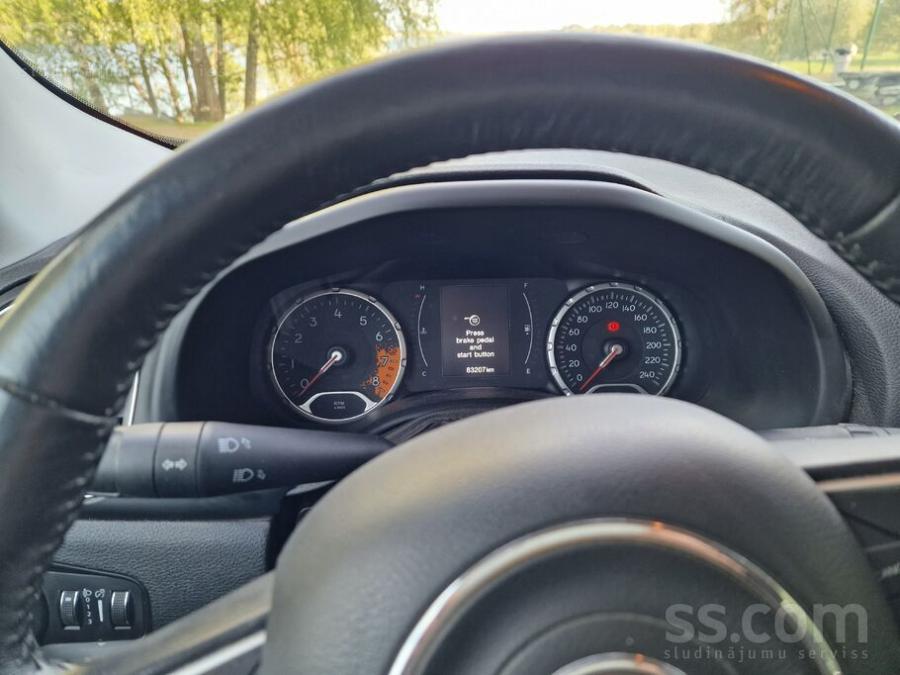 Sarkans Jeep Renegade 2018 Rīga, ar dzinēja tilpumu 1.40 L un nobraukumu 83 tūkst. km par 18000 €, foto 10 vietnē AUTOMOTO.COM.LV