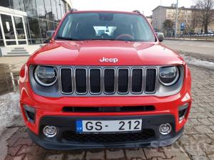 Red Jeep Renegade 2020 in Daugavpils, with an engine capacity of 1.30 L and mileage of 108 thousand km for 13000 €, photo 3 on AUTOMOTO.COM.LV
