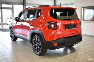 Sarkans Jeep Renegade 2023 Kauņa, ar dzinēja tilpumu 1.50 L un nobraukumu 32 tūkst. km par 23944 €, foto 5 vietnē AUTOMOTO.COM.LV