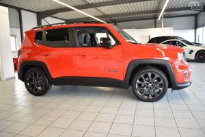 Sarkans Jeep Renegade 2023 Kauņa, ar dzinēja tilpumu 1.50 L un nobraukumu 32 tūkst. km par 23944 €, foto 8 vietnē AUTOMOTO.COM.LV