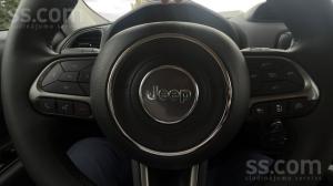 Sarkans Jeep Renegade 2023 Rīga, ar dzinēja tilpumu 1.50 L un nobraukumu 52 tūkst. km par 14990 €, foto 11 vietnē AUTOMOTO.COM.LV