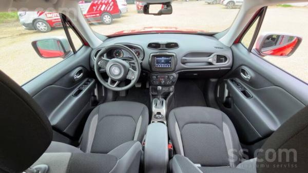 Red Jeep Renegade 2023 in Riga, with an engine capacity of 1.50 L and mileage of 60 thousand km for 14490 €, photo 8 on AUTOMOTO.COM.LV