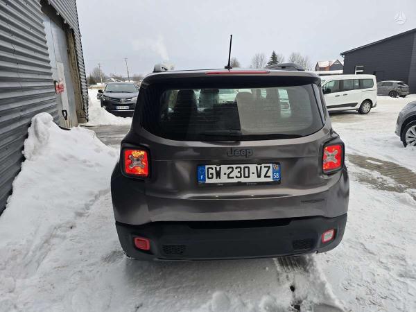 Sarkans Jeep Renegade 2016 Tauragė, ar dzinēja tilpumu 1.40 L un nobraukumu 191 tūkst. km par 6800 €, foto 4 vietnē AUTOMOTO.COM.LV