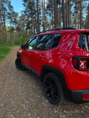 Sarkans Jeep Renegade 2018 Rīga, ar dzinēja tilpumu 2.00 L un nobraukumu 121 tūkst. km par 13700 €, foto 6 vietnē AUTOMOTO.COM.LV