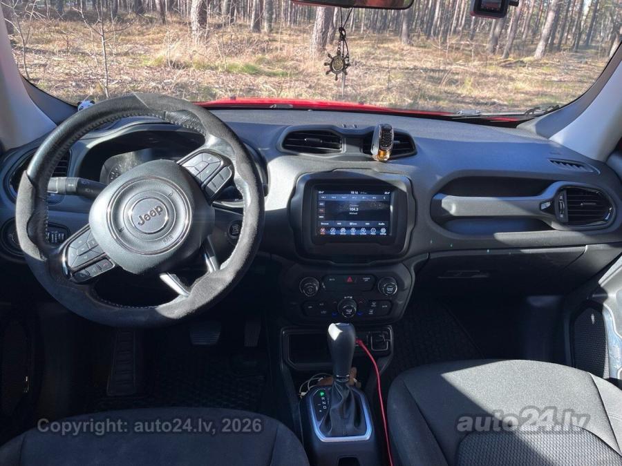 Sarkans Jeep Renegade 2018 Rīga, ar dzinēja tilpumu 2.00 L un nobraukumu 121 tūkst. km par 13700 €, foto 9 vietnē AUTOMOTO.COM.LV