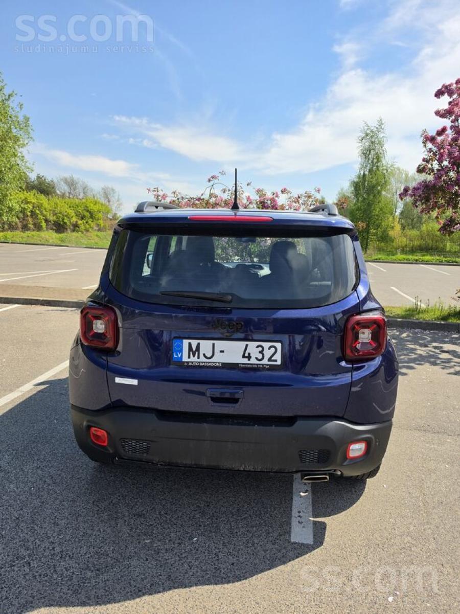Violets Jeep Renegade 2021 Rīga, ar dzinēja tilpumu 1.30 L un nobraukumu 78 tūkst. km par 14500 €, foto 4 vietnē AUTOMOTO.COM.LV