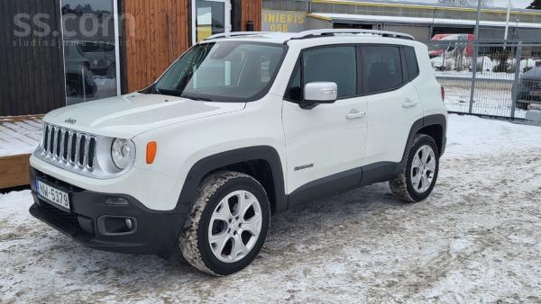 White Jeep Renegade 2015 in Riga, with an engine capacity of 2.00 L and mileage of 160 thousand km for 10600 €, photo 2 on AUTOMOTO.COM.LV