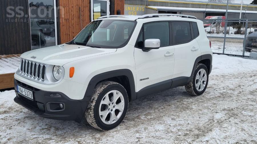 White Jeep Renegade 2015 in Riga, with an engine capacity of 2.00 L and mileage of 160 thousand km for 10600 €, photo 2 on AUTOMOTO.COM.LV
