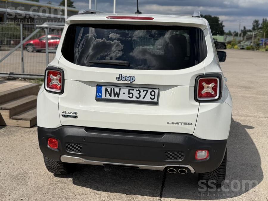 Balts Jeep Renegade 2015 Rīga, ar dzinēja tilpumu 2.00 L un nobraukumu 161 tūkst. km par 10300 €, foto 6 vietnē AUTOMOTO.COM.LV