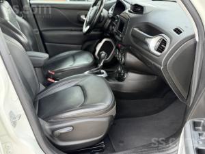 Balts Jeep Renegade 2015 Rīga, ar dzinēja tilpumu 2.00 L un nobraukumu 161 tūkst. km par 10300 €, foto 17 vietnē AUTOMOTO.COM.LV