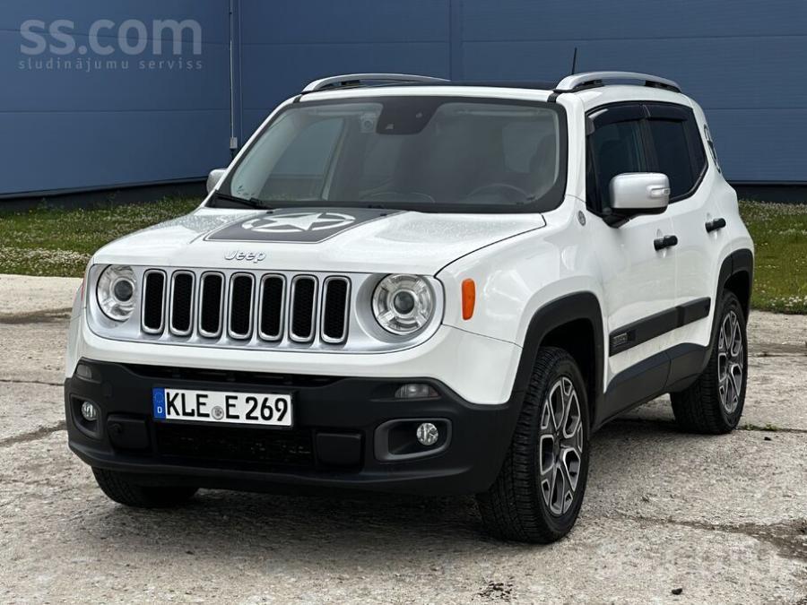 White Jeep Renegade 2015 in Riga, with an engine capacity of 2.00 L and mileage of 167 thousand km for 9499 €, photo 6 on AUTOMOTO.COM.LV