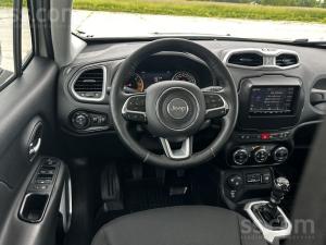 White Jeep Renegade 2015 in Riga, with an engine capacity of 2.00 L and mileage of 167 thousand km for 9499 €, photo 26 on AUTOMOTO.COM.LV