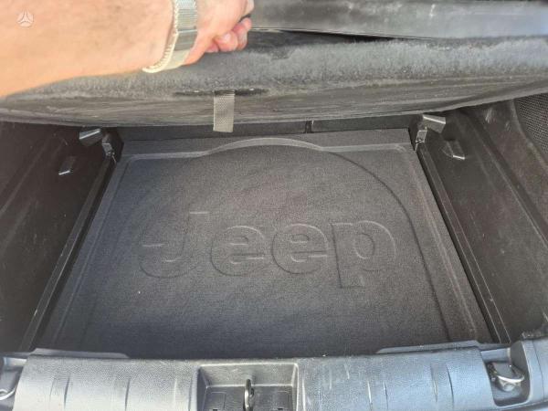 Balts Jeep Renegade 2015 Marijampole, ar dzinēja tilpumu 1.96 L un nobraukumu 211 tūkst. km par 5250 €, foto 10 vietnē AUTOMOTO.COM.LV