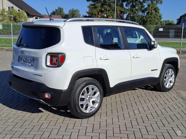 Balts Jeep Renegade 2015 Tauragė, ar dzinēja tilpumu 1.60 L un nobraukumu 142 tūkst. km par 6300 €, foto 4 vietnē AUTOMOTO.COM.LV