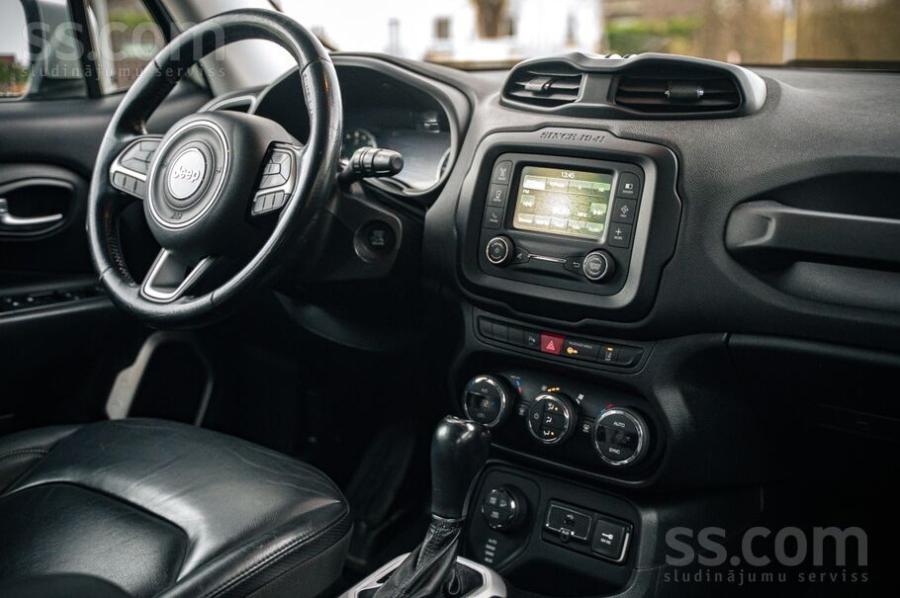 Balts Jeep Renegade 2016 Rīga, ar dzinēja tilpumu 2.00 L un nobraukumu 0 tūkst. km par 10990 €, foto 7 vietnē AUTOMOTO.COM.LV