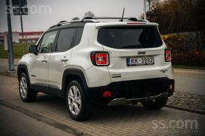 White Jeep Renegade 2016 in Riga, with an engine capacity of 2.00 L and mileage of 0 thousand km for 10990 €, photo 6 on AUTOMOTO.COM.LV