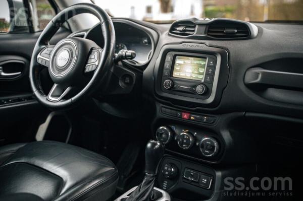 White Jeep Renegade 2016 in Riga, with an engine capacity of 2.00 L and mileage of 0 thousand km for 10990 €, photo 7 on AUTOMOTO.COM.LV