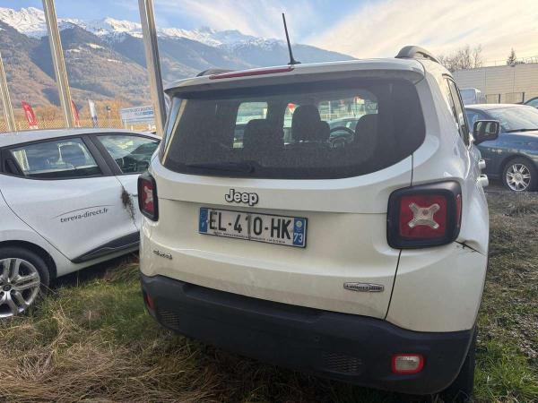 Balts Jeep Renegade 2017 Šauļi, ar dzinēja tilpumu 1.96 L un nobraukumu 224 tūkst. km par 7200 €, foto 3 vietnē AUTOMOTO.COM.LV