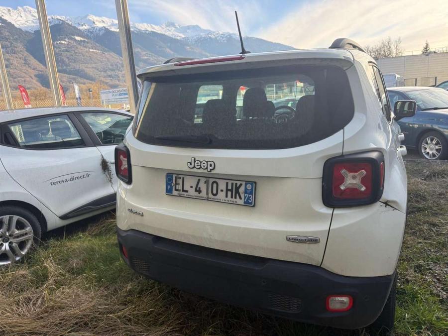 Balts Jeep Renegade 2017 Šauļi, ar dzinēja tilpumu 1.96 L un nobraukumu 224 tūkst. km par 7200 €, foto 3 vietnē AUTOMOTO.COM.LV