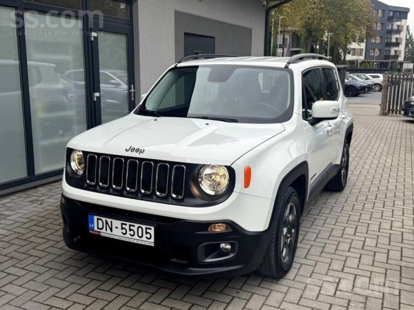 Balts Jeep Renegade 2017 Rīga, ar dzinēja tilpumu 1.40 L un nobraukumu 70 tūkst. km par 9500 €, foto 1 vietnē AUTOMOTO.COM.LV