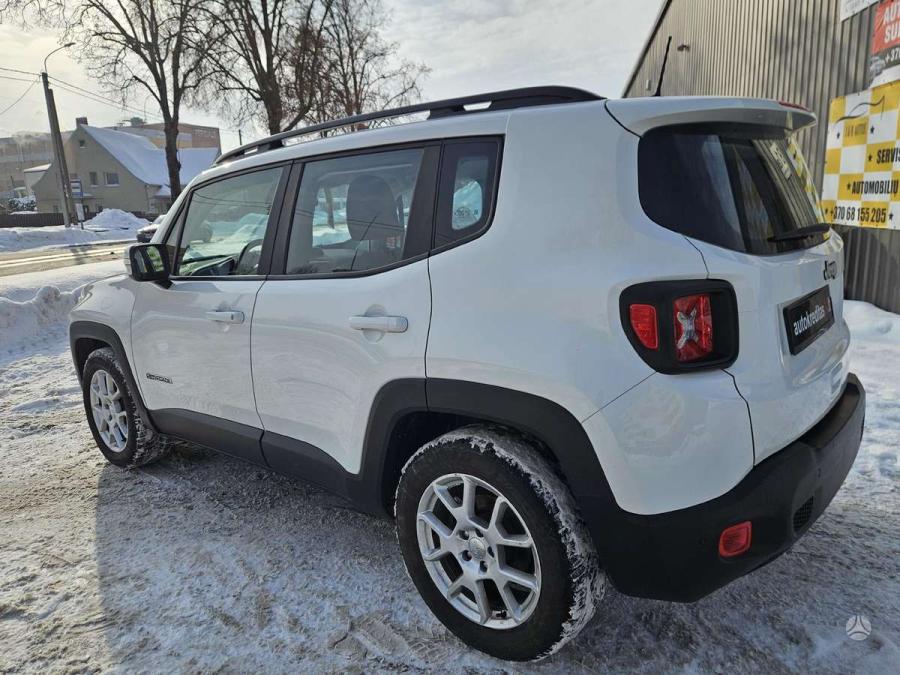 Balts Jeep Renegade 2018 Šauļi, ar dzinēja tilpumu 1.00 L un nobraukumu 83 tūkst. km par 9450 €, foto 7 vietnē AUTOMOTO.COM.LV