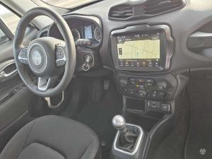 Balts Jeep Renegade 2018 Šauļi, ar dzinēja tilpumu 1.00 L un nobraukumu 83 tūkst. km par 9450 €, foto 17 vietnē AUTOMOTO.COM.LV