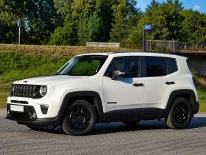 White Jeep Renegade 2021 in Jurbarkas, with an engine capacity of 1.00 L and mileage of 72 thousand km for 7900 €, photo  on AUTOMOTO.COM.LV