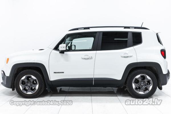 White Jeep Renegade 2017 in Tallinn, with an engine capacity of 1.40 L and mileage of 78 thousand km for 12499 €, photo 2 on AUTOMOTO.COM.LV