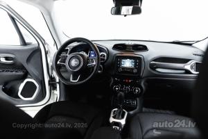 White Jeep Renegade 2017 in Tallinn, with an engine capacity of 1.40 L and mileage of 78 thousand km for 12499 €, photo 9 on AUTOMOTO.COM.LV