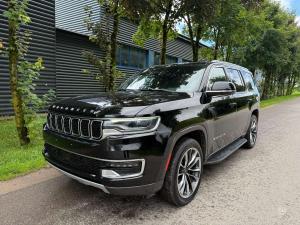 Melns Jeep Wagoneer 2022 Kauņa, ar dzinēja tilpumu 5.65 L un nobraukumu 115 tūkst. km par 33900 €, foto 3 vietnē AUTOMOTO.COM.LV