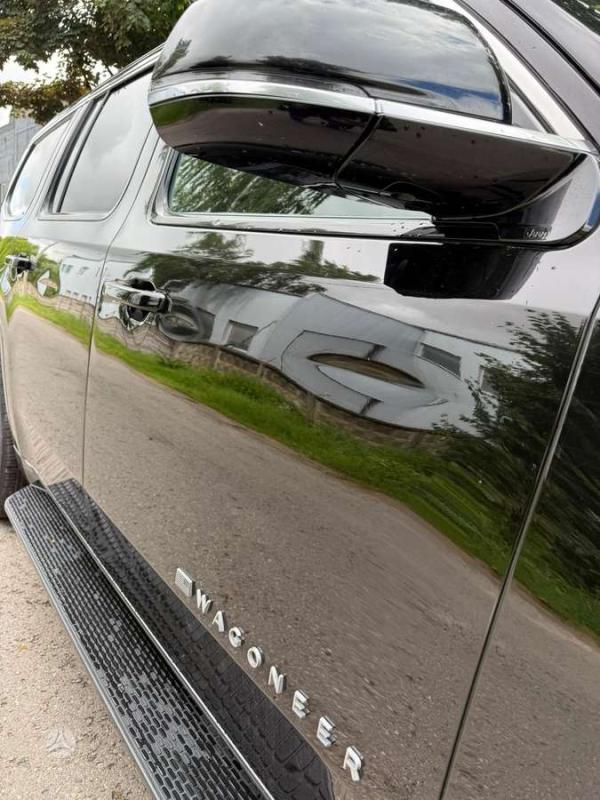Melns Jeep Wagoneer 2022 Kauņa, ar dzinēja tilpumu 5.65 L un nobraukumu 115 tūkst. km par 33900 €, foto 9 vietnē AUTOMOTO.COM.LV