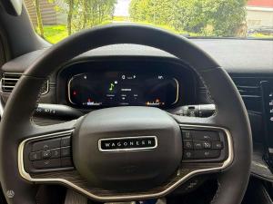 Melns Jeep Wagoneer 2022 Kauņa, ar dzinēja tilpumu 5.65 L un nobraukumu 115 tūkst. km par 33900 €, foto 12 vietnē AUTOMOTO.COM.LV