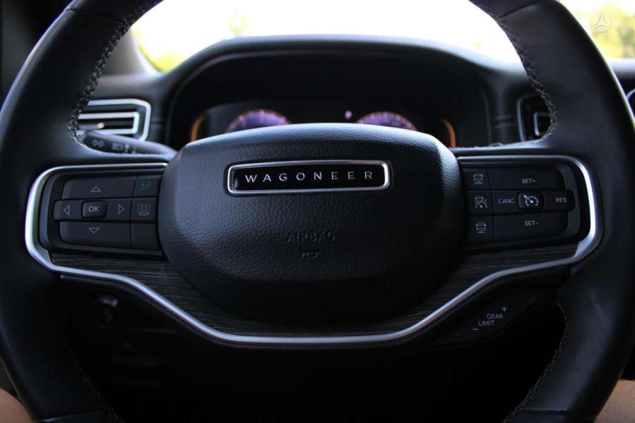 Серый Джип Wagoneer 2022 в Вильнюс, объемом двигателя 5.65 л и пробегом 131 тыс. км за 42900 €, фото 18 на AUTOMOTO.COM.LV