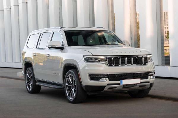 Белый Джип Wagoneer 2022 в Вильнюс, объемом двигателя 5.65 л и пробегом 85 тыс. км за 46999 €, фото 3 на AUTOMOTO.COM.LV