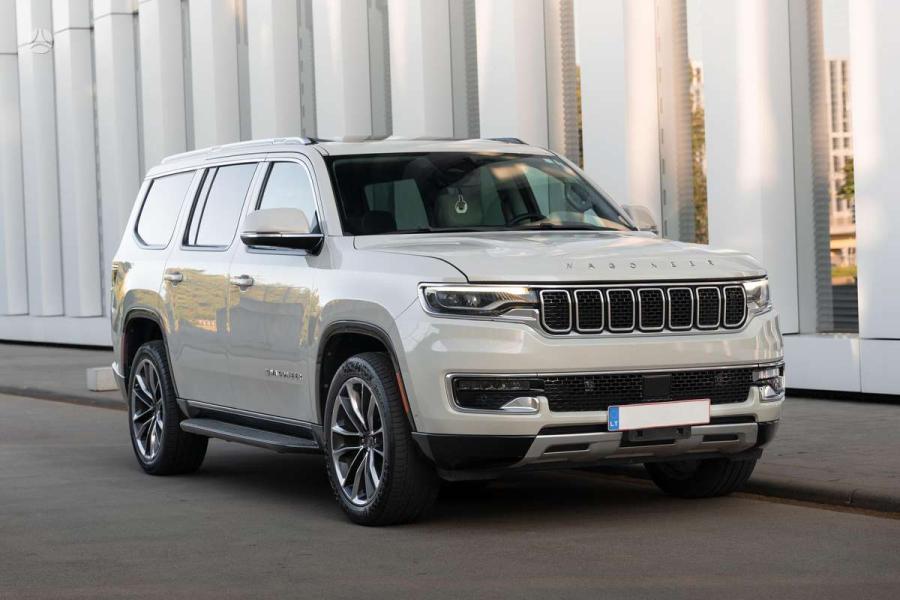 Белый Джип Wagoneer 2022 в Вильнюс, объемом двигателя 5.65 л и пробегом 85 тыс. км за 46999 €, фото 4 на AUTOMOTO.COM.LV