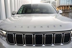 Белый Джип Wagoneer 2022 в Вильнюс, объемом двигателя 5.65 л и пробегом 85 тыс. км за 46999 €, фото 10 на AUTOMOTO.COM.LV