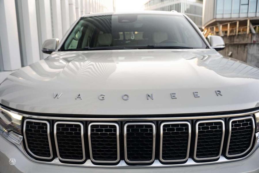 Белый Джип Wagoneer 2022 в Вильнюс, объемом двигателя 5.65 л и пробегом 85 тыс. км за 46999 €, фото 10 на AUTOMOTO.COM.LV