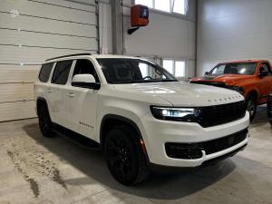 Белый Джип Wagoneer 2022 в Клайпеда, объемом двигателя 5.65 л и пробегом 82 тыс. км за 42900 €, фото 3 на AUTOMOTO.COM.LV