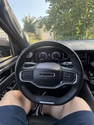 Balts Jeep Wagoneer 2022 Klaipėda, ar dzinēja tilpumu 5.65 L un nobraukumu 87 tūkst. km par 47800 €, foto 7 vietnē AUTOMOTO.COM.LV