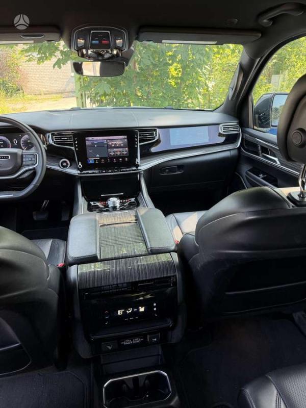 Balts Jeep Wagoneer 2022 Klaipėda, ar dzinēja tilpumu 5.65 L un nobraukumu 87 tūkst. km par 47800 €, foto 10 vietnē AUTOMOTO.COM.LV