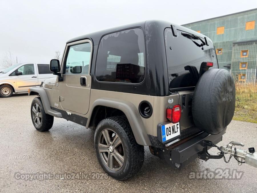 Smilšu krāsa Jeep Wrangler 2006 Tartu, ar dzinēja tilpumu 4.00 L un nobraukumu 240 tūkst. km par 15500 €, foto 10 vietnē AUTOMOTO.COM.LV