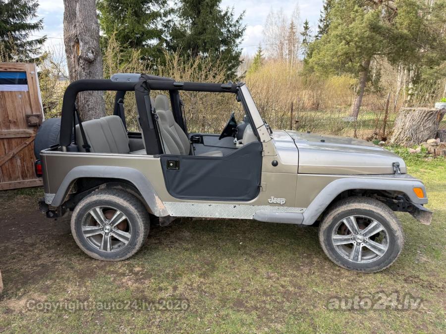 Smilšu krāsa Jeep Wrangler 2006 Tartu, ar dzinēja tilpumu 4.00 L un nobraukumu 240 tūkst. km par 15500 €, foto 19 vietnē AUTOMOTO.COM.LV